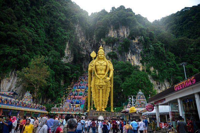 Kuala Lumpur Private Tour to Batu Caves Hotsprings And Waterfalls - What the Reviews Say