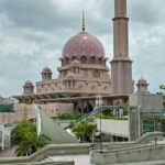 Kuala Lumpur: Putrajaya Tour with Hotel Pickup - Navigating the Experience: What to Expect