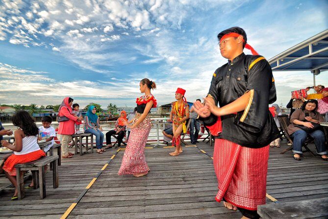 Kuching Cultural & Heritage Tour with Sarawak Sunset River Cruise - Authenticity and Traveler Feedback