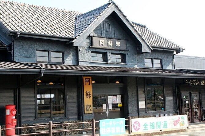 Kumamoto Iconic Statues World of Pirates Adventure Tour - Who Will Enjoy This Tour Most?