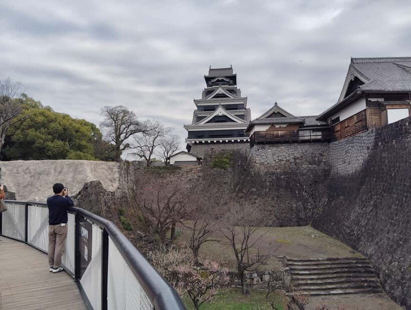 Kumamoto: Kumamoto Castle Guided Walking Tour 90min - A Closer Look at Kumamoto Castle Guided Walking Tour