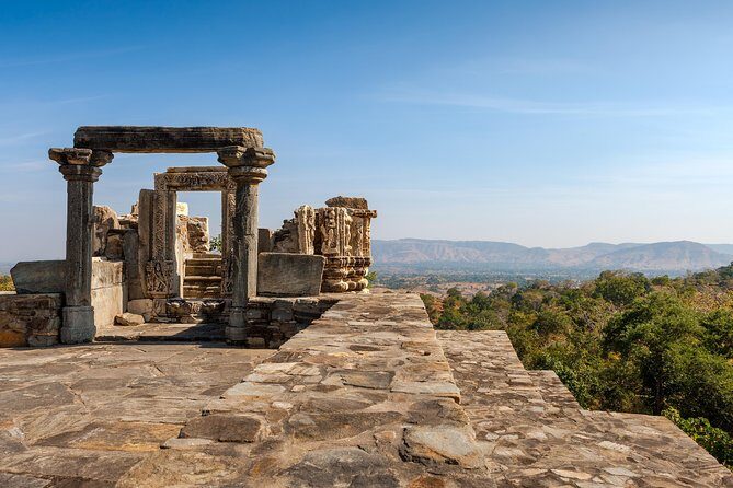 Kumbhalgarh Trails (Guided Full Day Sightseeing Tour Udaipur) - Additional Perks and Practical Details