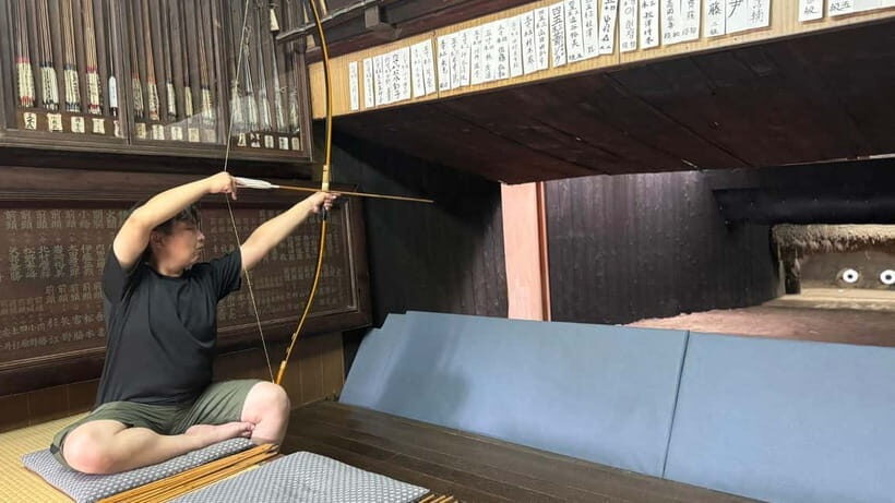Kyoto: 1-Hour Indoor Seated Archery Experience - Setting the Scene: A Historic Dojo