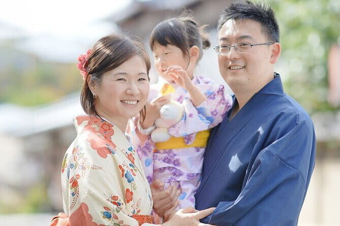 Kyoto Kimono Rental mimosa for Families - FAQs