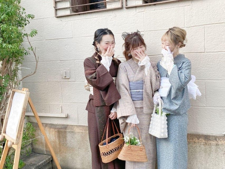 Kyoto: Kimono Rental Traditional Experience at Wargo in Gion - The Details of the Experience