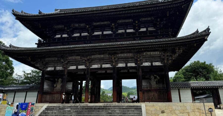 Kyoto: Ninna-ji, Stunning Pagoda and Gardens Tour in 75 Min - The Itinerary Breakdown