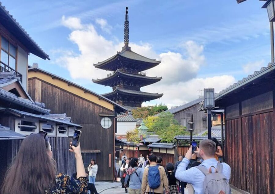 Kyoto: private and customized tour (walking/public transportation) - Why This Tour Could Be the Best Choice for You