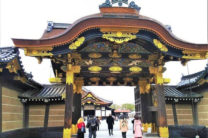 Kyoto Samurai and Geisha Town Private Walking Tour - Detailed Breakdown of the Itinerary: What Makes Each Stop Special