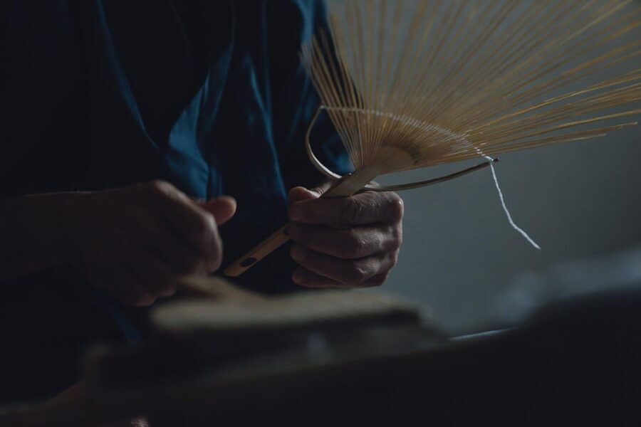 Kyoto:Explore & Create Your Own traditional KYOMARU UCHIWA - Who Will Enjoy This Tour?