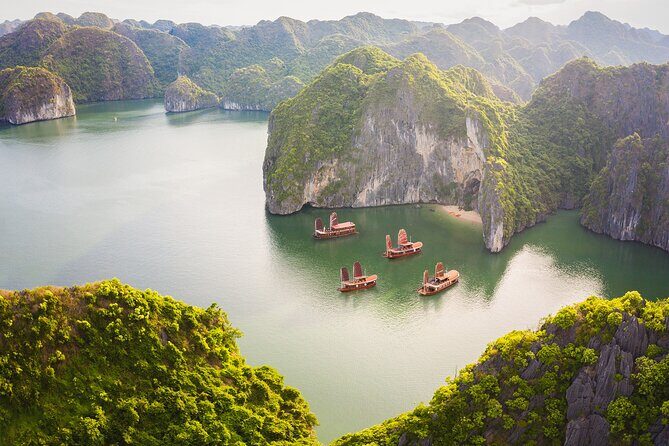 Lan Ha bay 3D2N Boutique boat: Kayaking, cycling, villages, beaches, caves - What Does the Tour Really Offer?