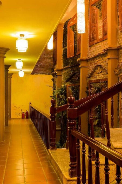 Lao Chai: Full-Day Ta Van Trek Tour from Sapa - Transportation and Group Size