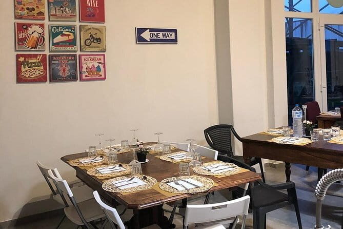 Learn how to make pizza and Gelato cooking class in Florence - The Downside and Considerations