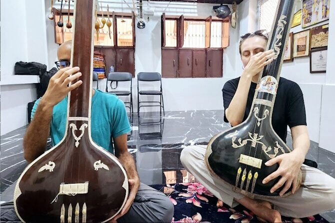 Learn to play a traditional indian instrument in Varanasi! - What Past Participants Say
