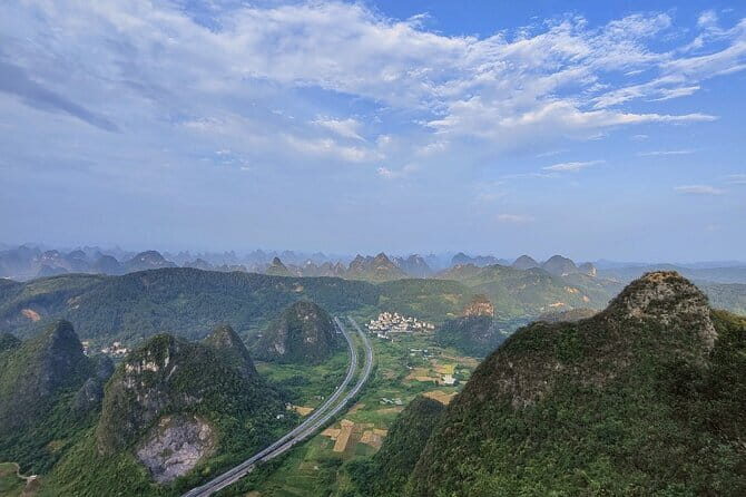 Li River Cruise Ruyi Peak via Ropeway Day Tour - Authenticity and Comfort: The Plus Factors