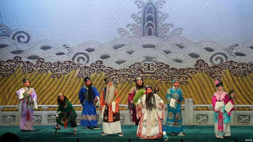Liyuan Theater Beijing Opera Show Tickets - Who Should Consider This Experience?