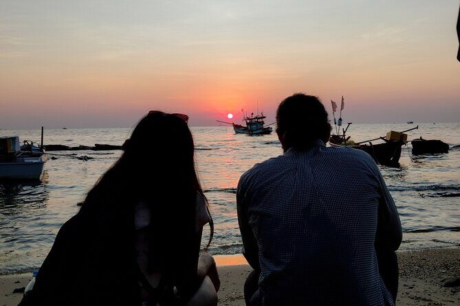 Local Food & Authentic Sightseeing Dng ông - Whats Included and Whats Not