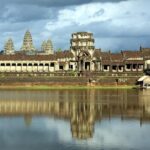 Local French Speaking Guide Angkor Wat Small-Group Tour - Mid-Morning: Overgrown Temples and Jungle Vibe