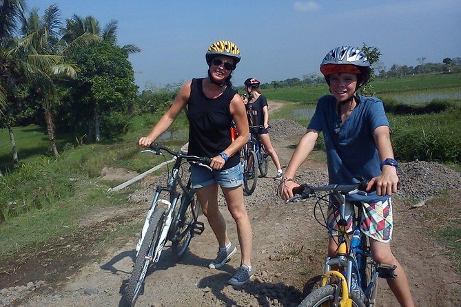 Lombok Cycling from Suranadi Hindu & Moeslim Village to Lingsar - Who This Tour Is Best For