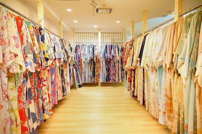 Long-sleeved 'Furisode' Kimono Experience in Kyoto - Who Will Love This Experience?
