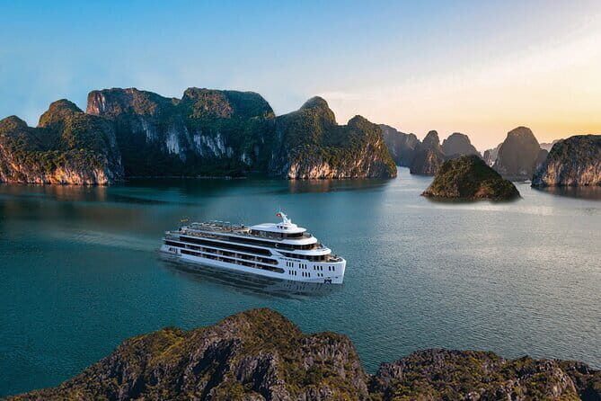 Luna Cruise Halong Bay: Best Luxury Day Tour from Hanoi - What Travelers Say and What to Expect