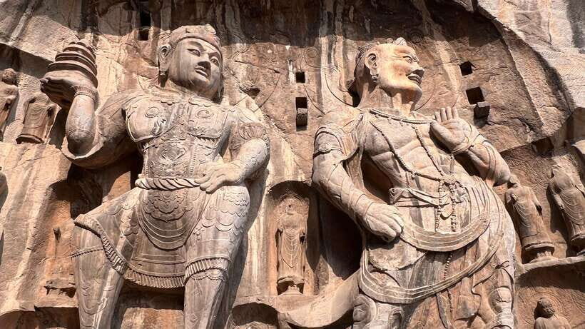 Luoyang: Day tour from Xian or LuoYang with tickets options - Detailed Itinerary Breakdown