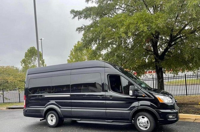 Luxury Car Service in Vancouver - Punctuality and Professionalism