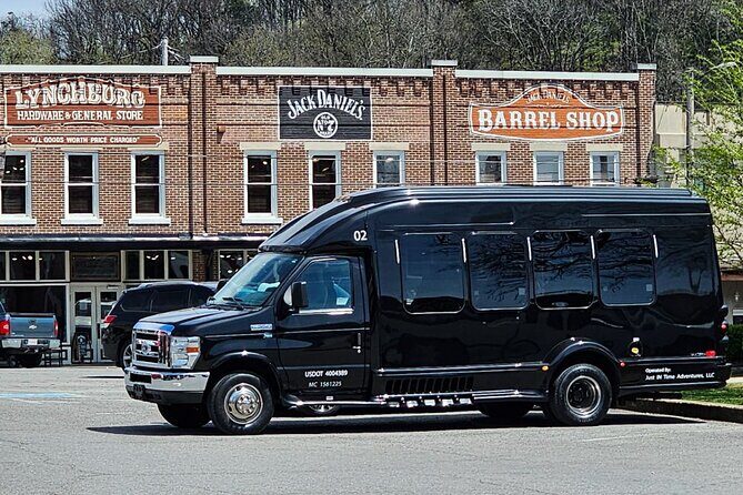 Luxury Executive Van Charter for 12 Passengers - Who Should Consider This Tour?