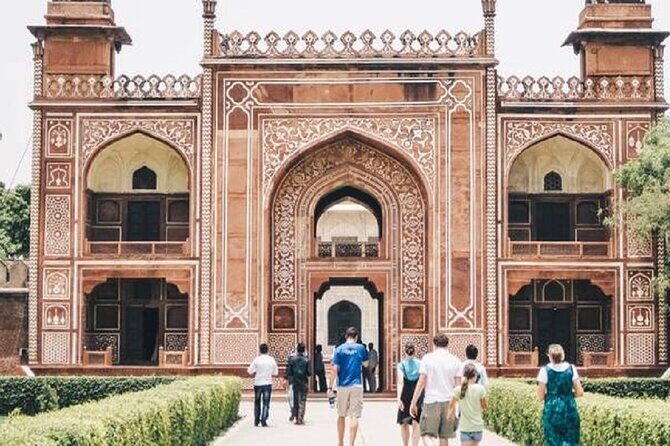 Luxury Golden Triangle Tour Explore Delhi Agra & Jaipur 3 Days - What Makes This Tour Stand Out?