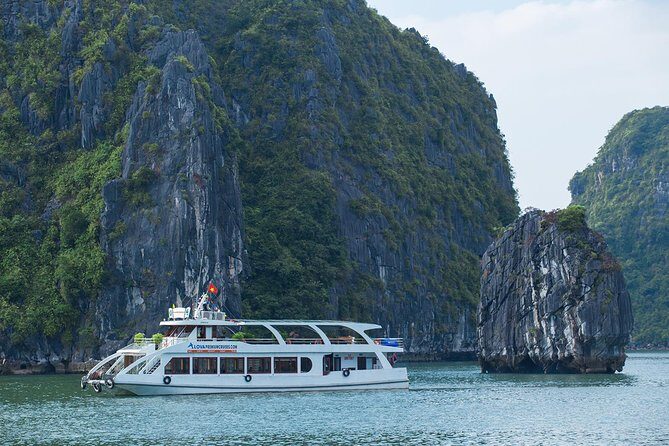 Luxury Halong Bay 1 Day on Cruises From Hanoi with Bus & Lunch - Why Travelers Keep Coming Back: The Highlights from Reviews