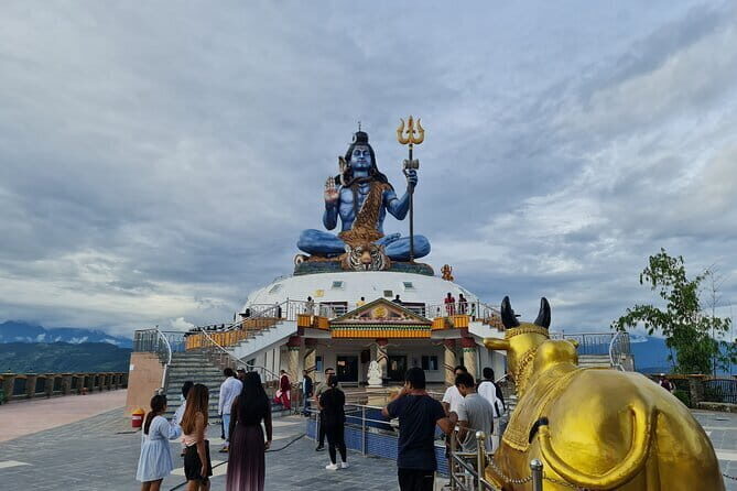 Luxury Romantic Getaway to Pokhara with Hiking and Camping - Detailed Breakdown of the Itinerary