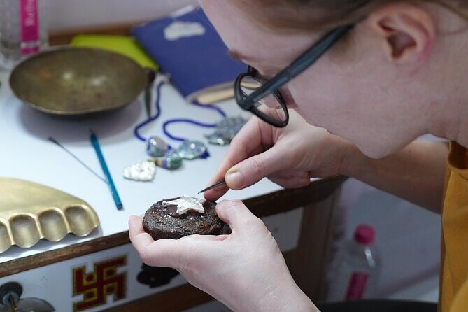 Make a Silver Pendant in Meenakari Experience in Jaipur - Who Should Consider This Tour?