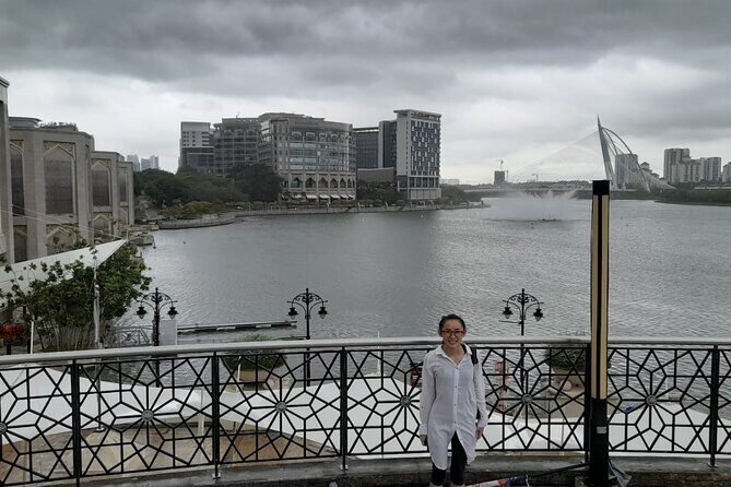 Malacca City Private Transfer to Kuala Lumpur Airport Enroute Putrajaya - The Journey from Malacca to Kuala Lumpur