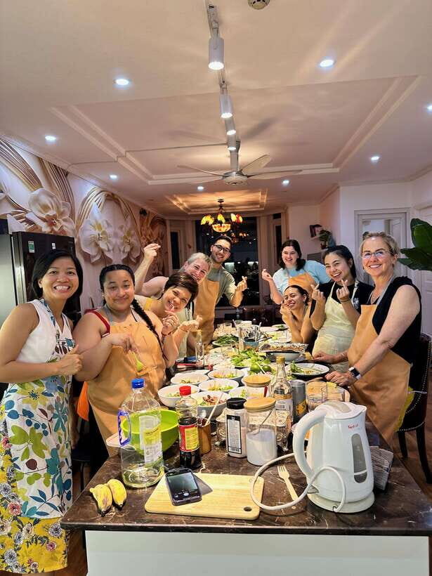 Mama Lan's Home Cooking Class with 30+ Years of Experience - An Overview of Mama Lans Home Cooking Class