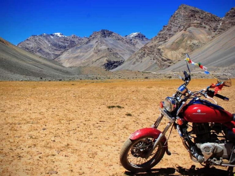 Manali: 10-Day Motorcycle Tour to Ladakh via Zanskar Valley - An In-Depth Look at the Experience