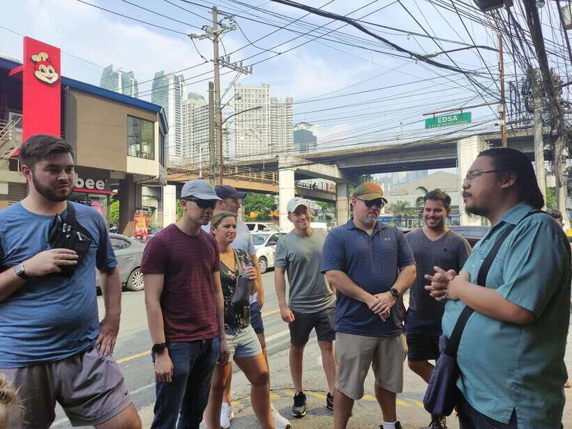 Manila Food Tour: Introduction to Philippine Street Food - Detailed Itinerary Breakdown