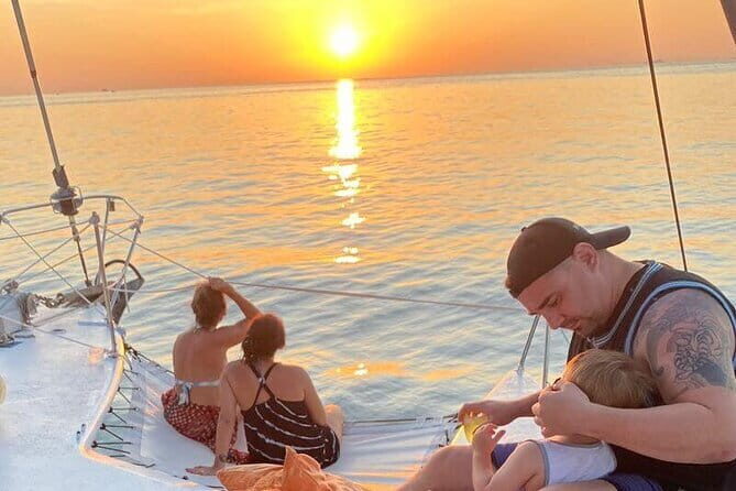 Manta Blu Sunset Cruise @ Langkawi with Dinner & Free Flow Drinks - What the Reviews Say