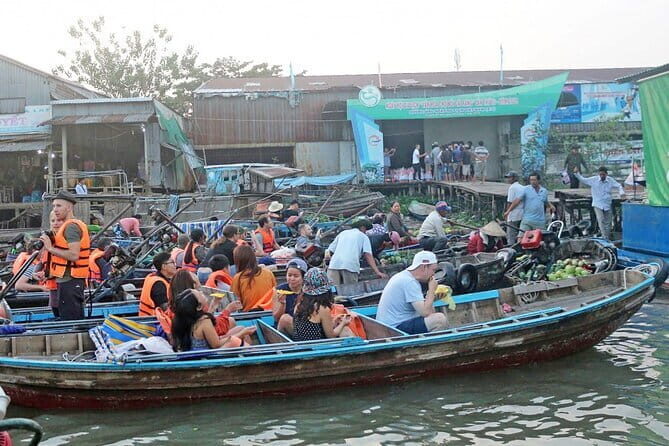 Mekong Delta Small Group Tour by Limousine - Who Should Consider This Tour?