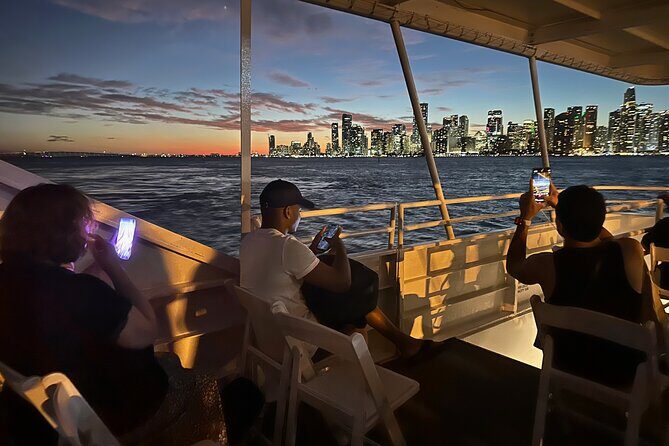 Miami New Years Nightclub Boat Party on Biscayne Bay & Cash Bar - Who Would Enjoy This Cruise?