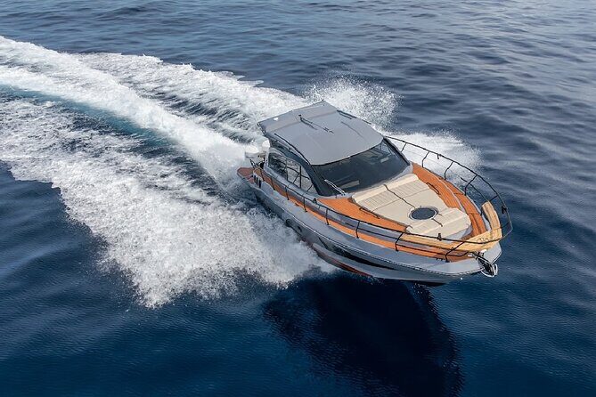 Miami: Rent a Private Yacht 4 Hours with Captain and Crew - What to Expect During Your Yacht Day in Miami