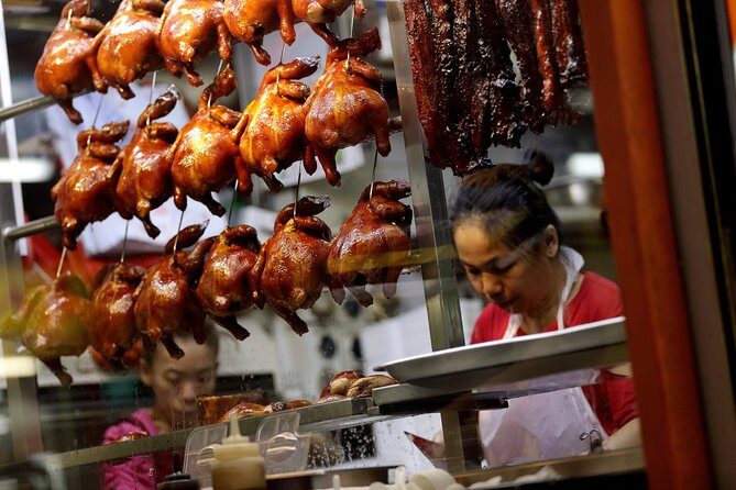 Michelin Premium Food Tour with Hawker Centre & Chinatown Tour - Key Points