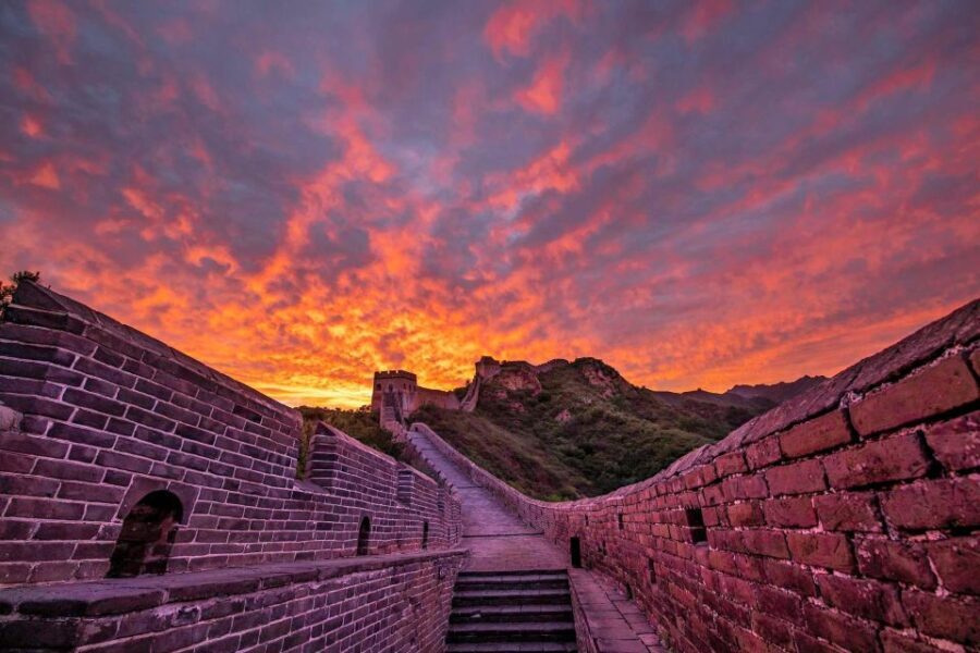 Mini Group Tour Of Beijing Great Wall Including Hotel Pickup - Key Points