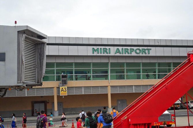 Miri Airport Transfer- Arrival - Vehicle and Service Details