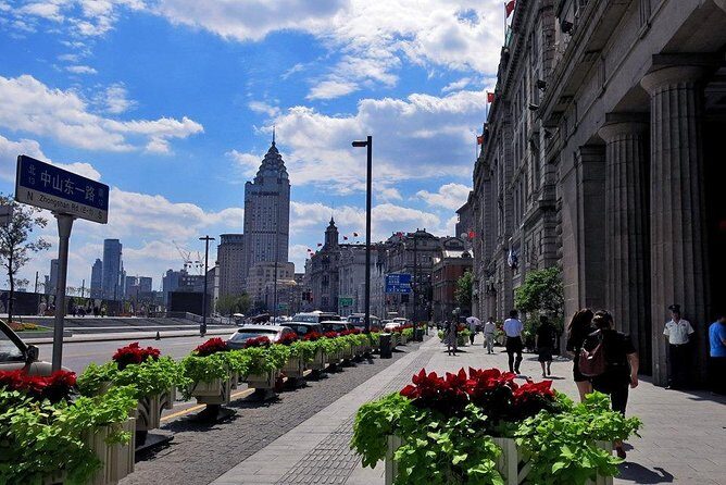 Modern Shanghai Half Day Private Walking Tour - What’s Included and What’s Not?
