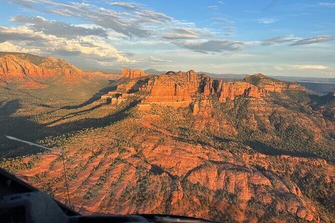 Mogollon Rim Sunset 80 Miles Sedona Helicopter Tour - The Flight Experience: What to Expect