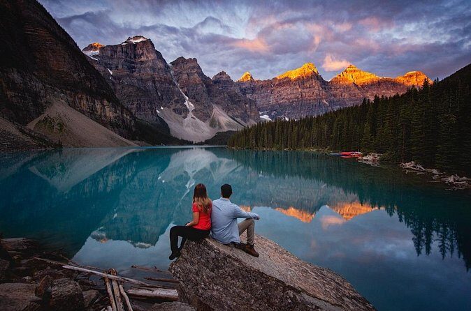 Moraine Lake and Lake Louise Day Tour - What Is the Itinerary Really Like?