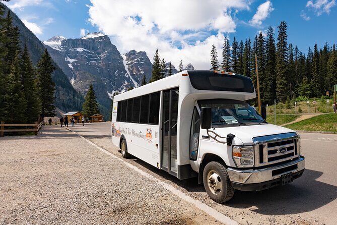 Moraine Lake and Lake Louise Sunset Tour from Banff - FAQ
