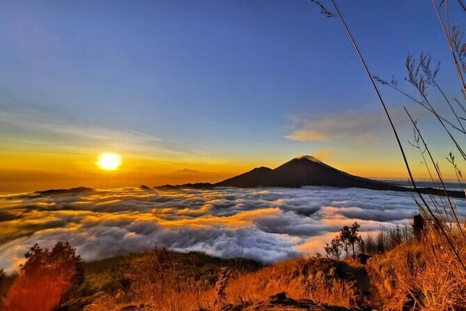 Mount Batur Sunrise Hike and Hot Spring Tour All inclusive - What’s Included and What To Keep in Mind
