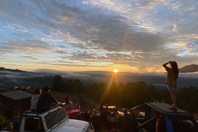 Mount Batur Sunrise Jeep with Breakfast & Guide - Who Should Consider This Tour