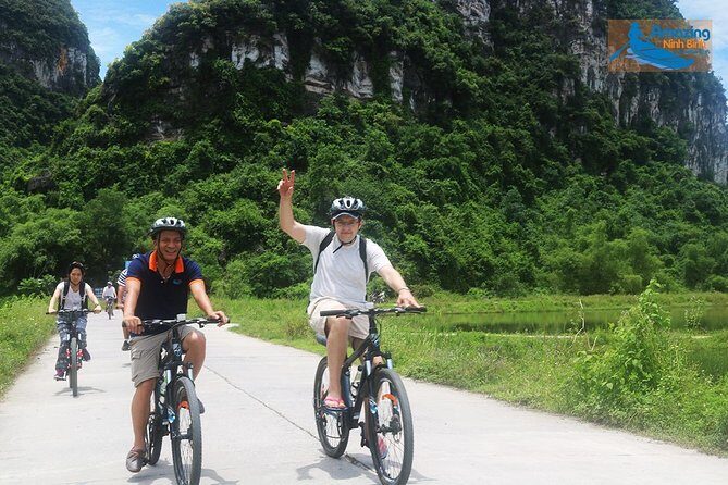 Mua Cave - Tam Coc - Bich Dong Day tour with transfer, local family & bike - How the Tour Delivers Value
