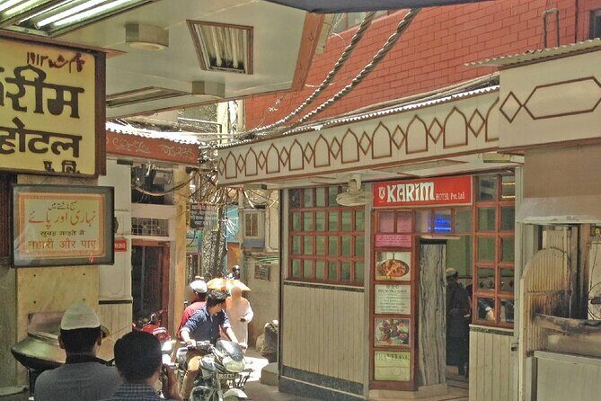 Mughlai Dining Experience at Karim's-a Famous Historical Restaurant for Foodies - Why This Tour Is a Great Choice
